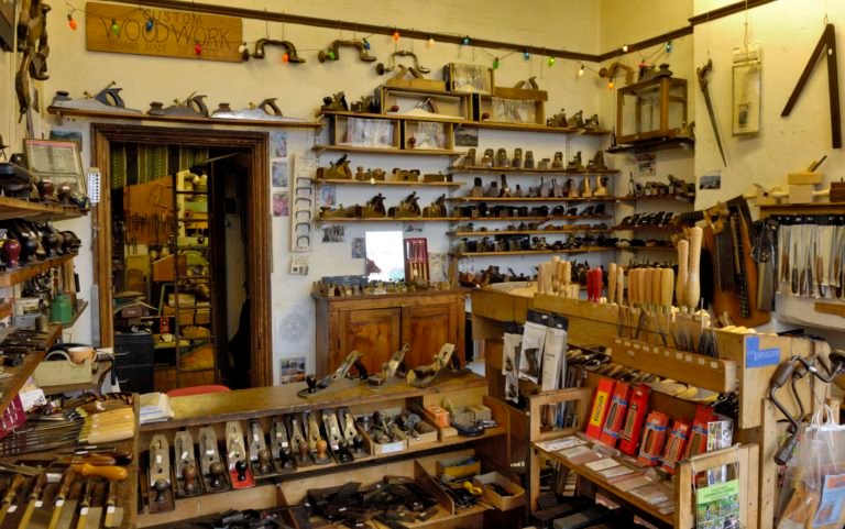 A rather special Tool Shop
